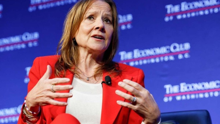 Mary Barra, poderosa da GM, cai na real para não cair do cavalo...